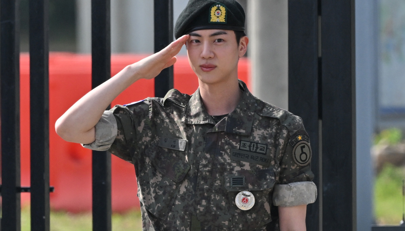 Reality show da Netflix terá Jin, do BTS: integrante do grupo fará sua ...