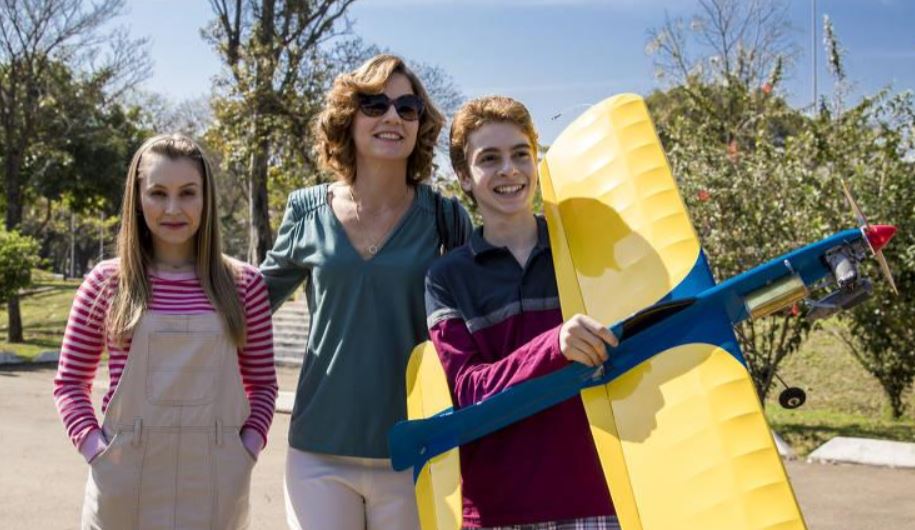 "A Menina que Matou os Pais": filme sobre caso Richthofen ganha primeiras imagens - Zappeando